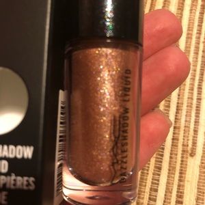 MAC Cosmetics | Makeup | Mac Dazzle Liquid Shadow Color Beam Time ...